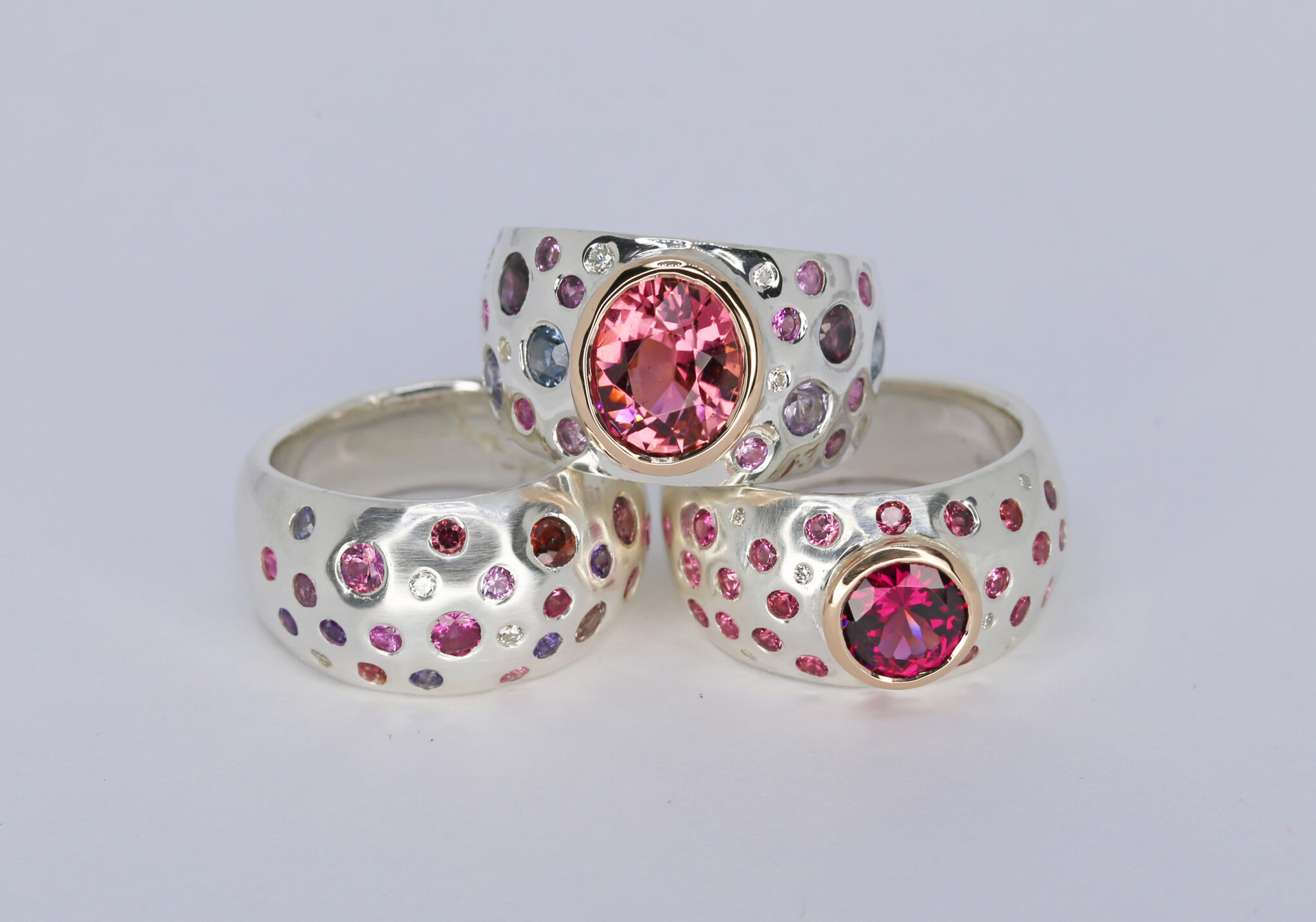 Handmark – More than just a gallery